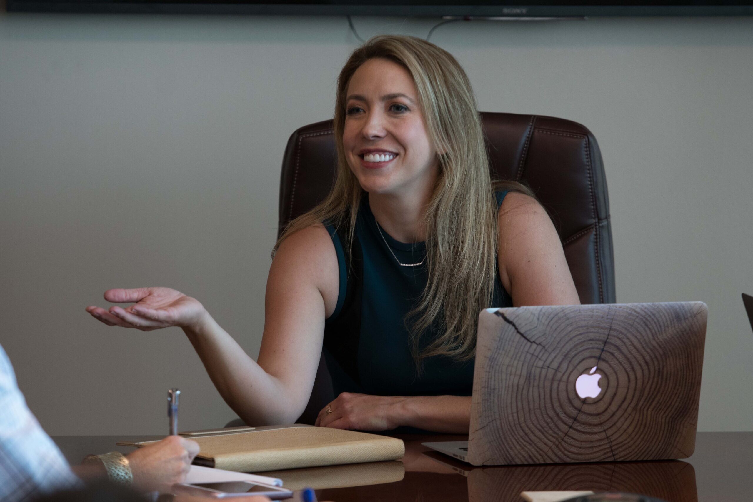 Genevieve Collins promises to be ‘loud voice for Israel’ in Congress ...