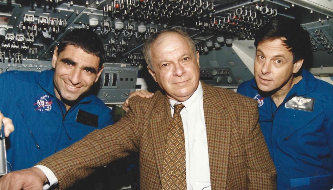 Former Israel Space Agency chief dies of wounds sustained during Arab ...