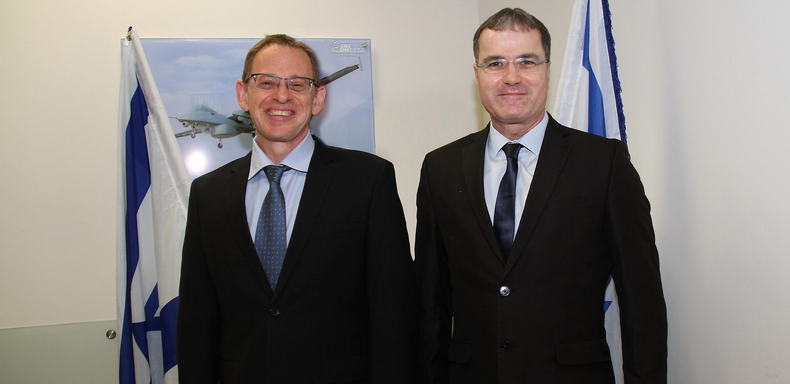 Israel Aerospace Industries and Carbyne unveil cellular network for ...