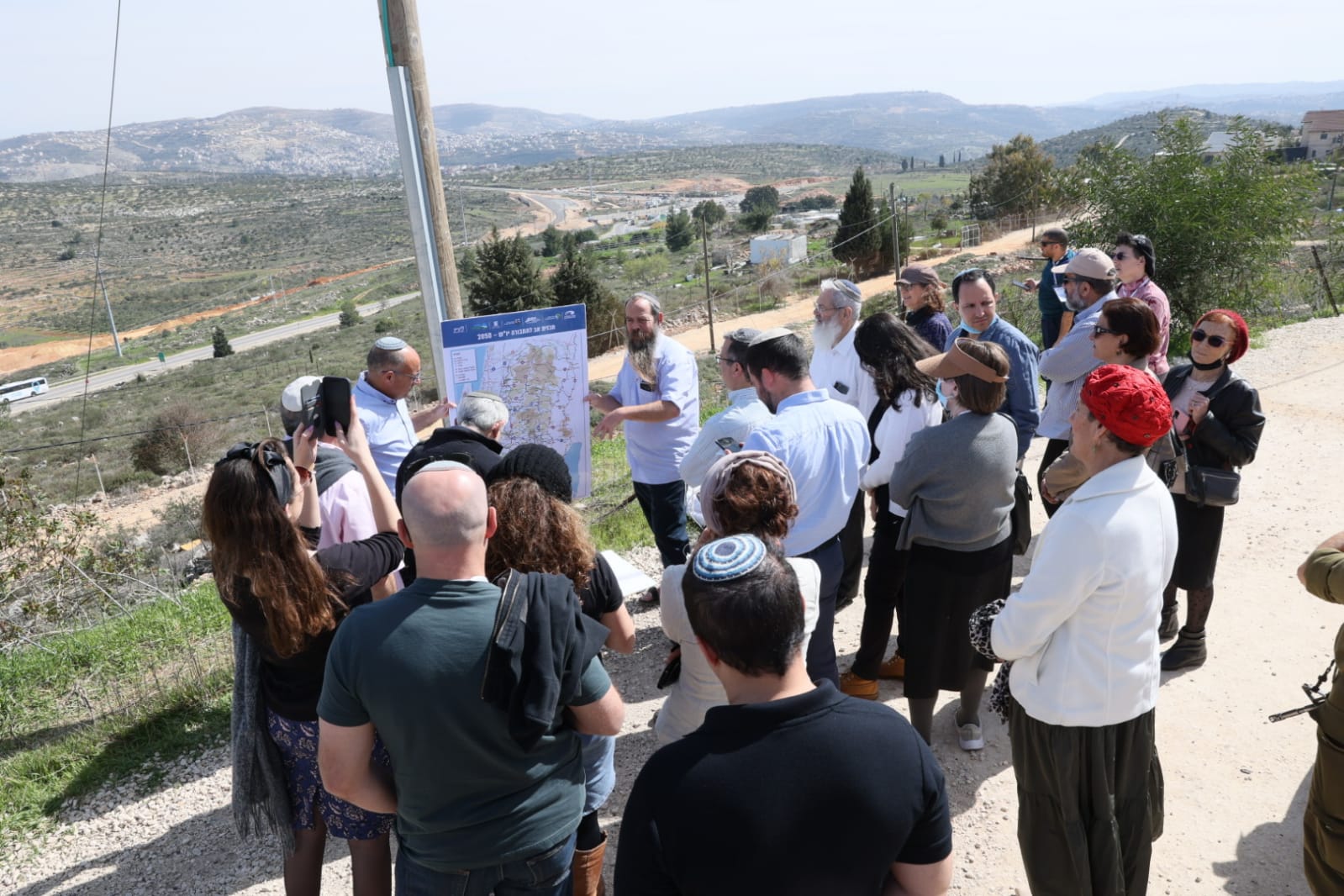 Tour unpacks the complexities of life in Judea and Samaria - JNS.org