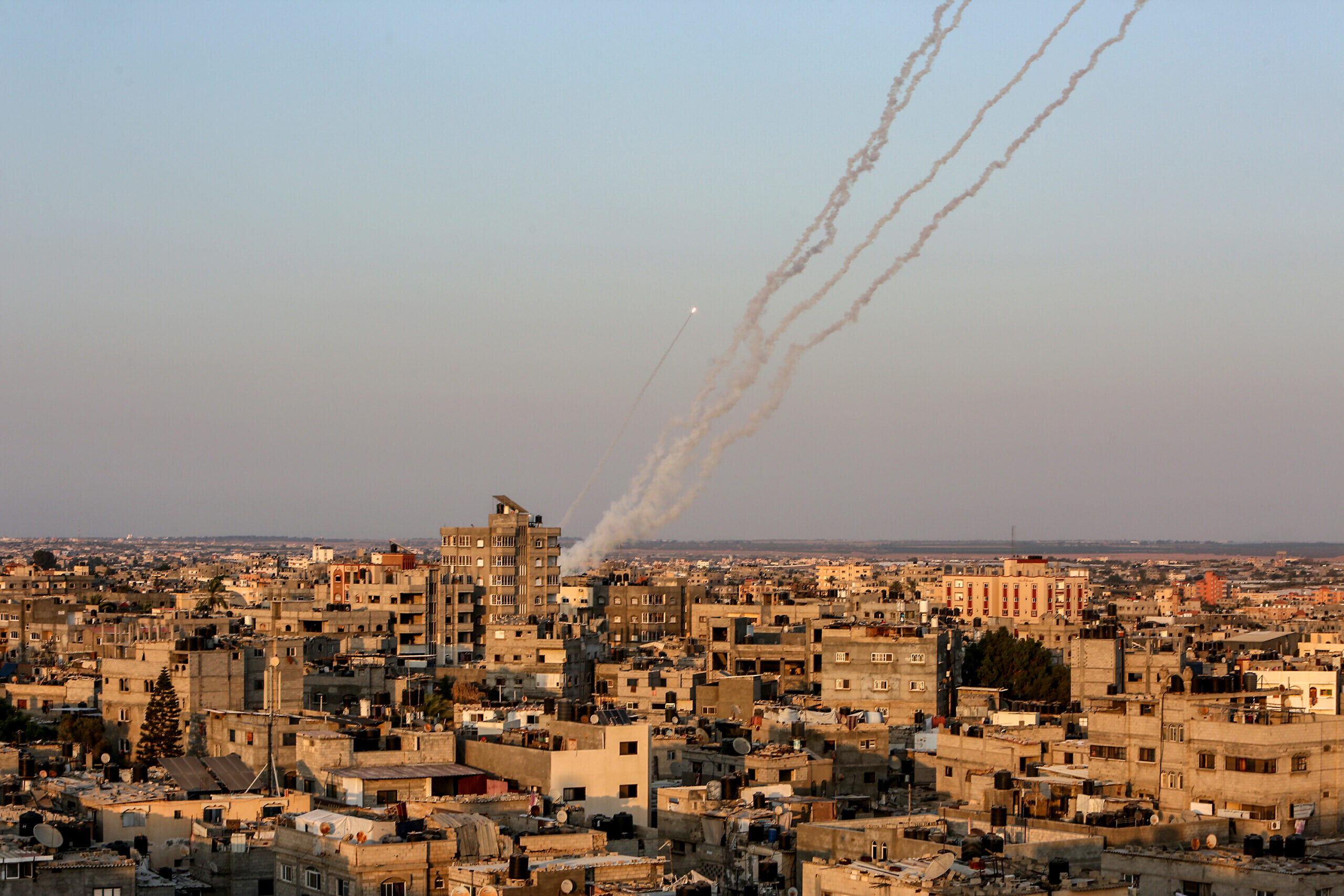 Lebanese TV captures Islamic Jihad rocket misfire live, averts camera ...