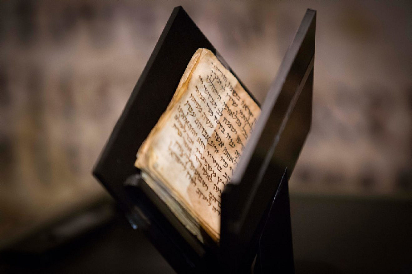 Why this non-Orthodox Jew is sticking with his Orthodox prayer book ...