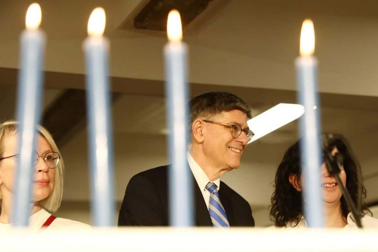 US Ambassador: Chanukah light reminds us of hope - JNS.org