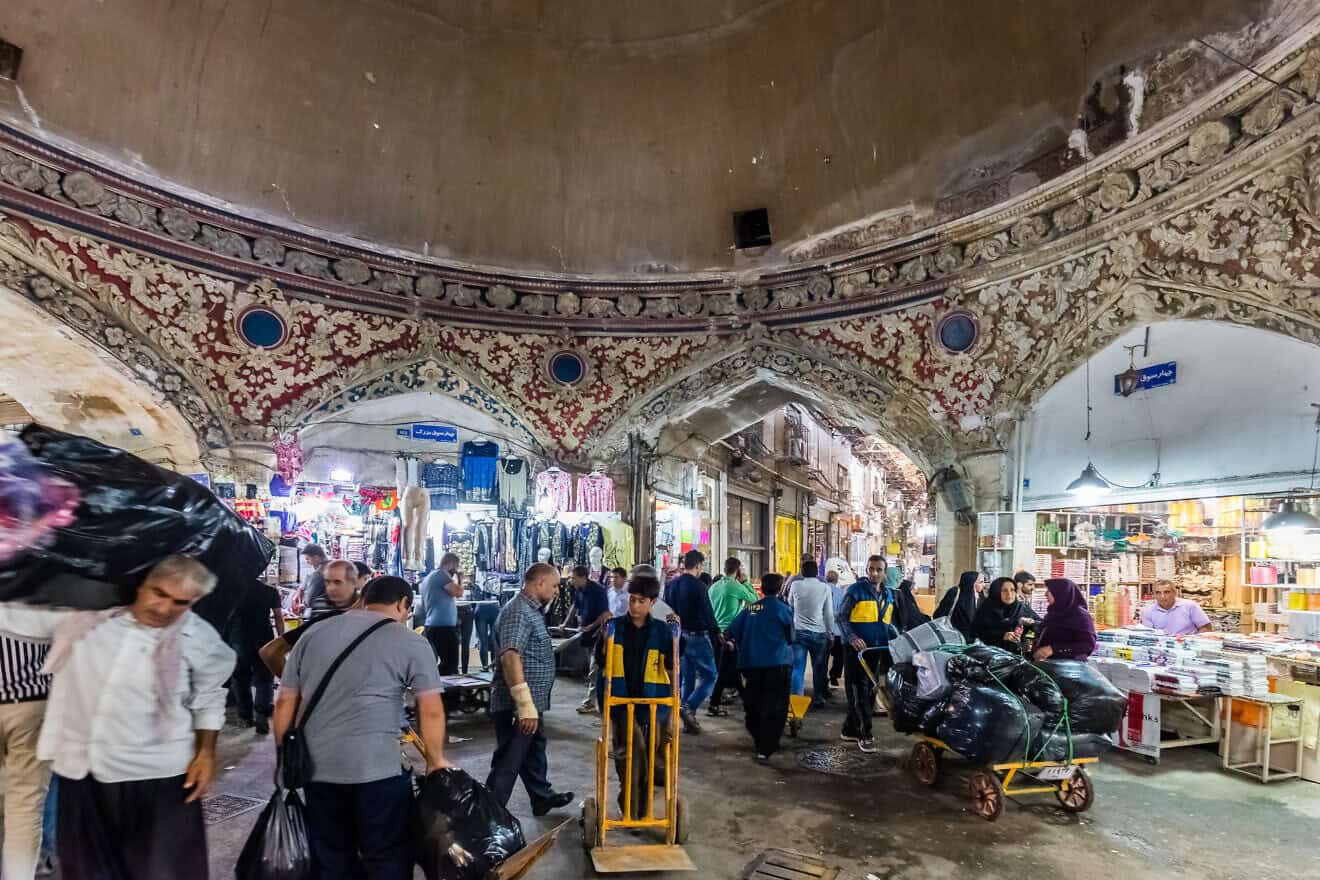 Strike grips iconic Tehran market that spurred 1979 revolution - JNS.org