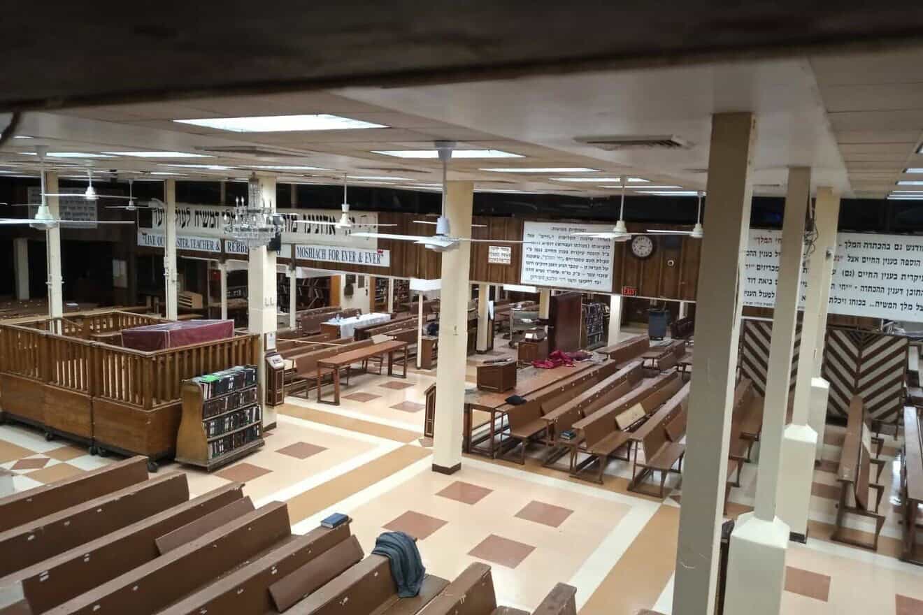 Judge calls tunnel-diggers “shame to worldwide Chabad movement” - JNS.org